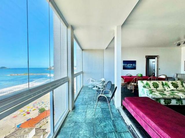 Apartamento na praia 3 suítes Pitangueiras | Qvista inteligência imobiliário