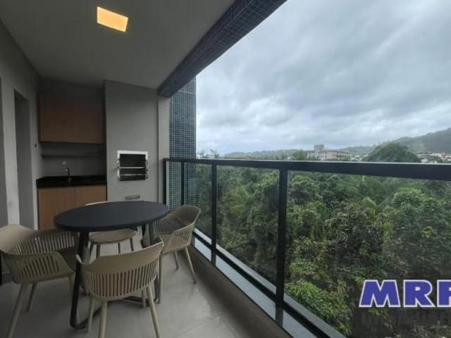 Apartamento na Praia das Toninhas em Ubatuba. 2 suítes. Varanda gourmet