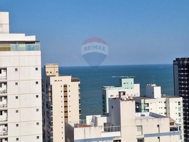 Apartamento na Praia de Itaparica 3 quartos, vista para o mar e lazer completo