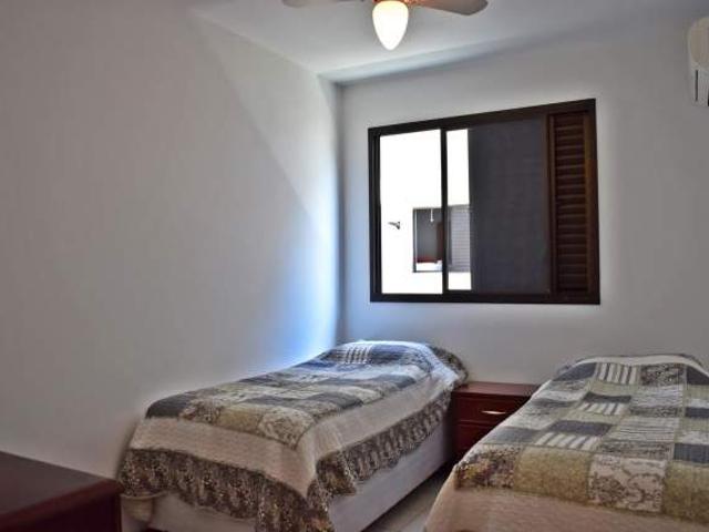 Apartamento Na Praia de Jurerê Florianópolis AAT0042 A