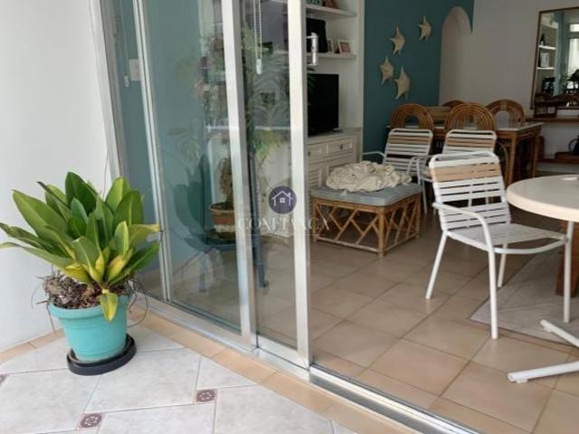 Apartamento na Praia de Pitangueiras, no Guarujá