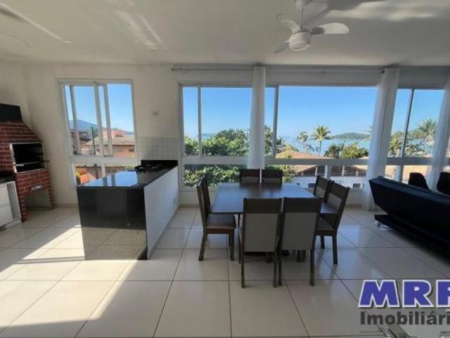Apartamento na Praia do Sapê, em Ubatuba. 4 quartos. Aceita financiamento. A 50 metros da praia