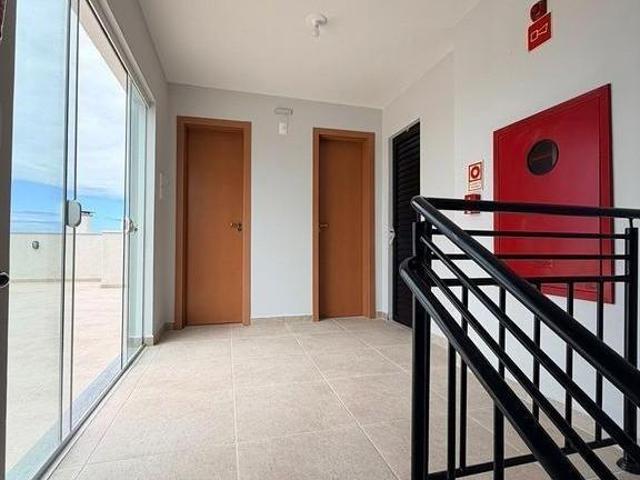 Apartamento na praia Jd Canada Praia de Leste