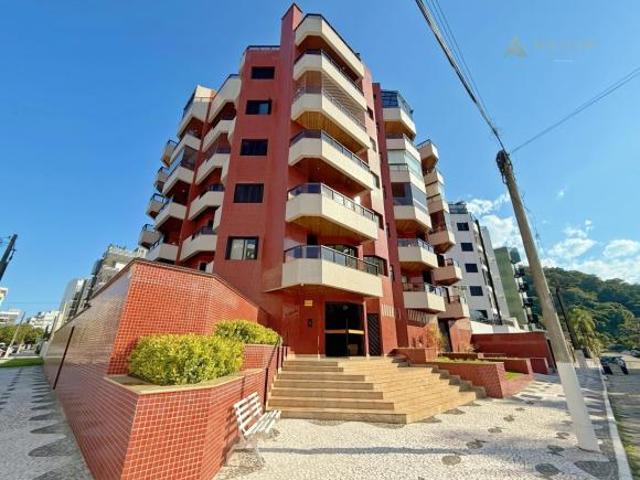 Apartamento na Praia Mansa de Caiobá uma quadra do mar!