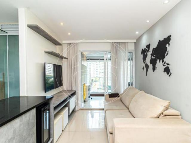 APARTAMENTO NA REGIÃO DO CAMPO BELO