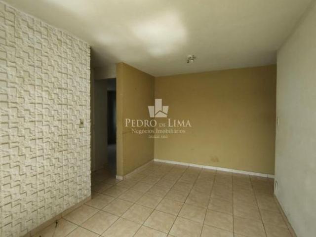 Apartamento na região do Cangaiba