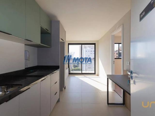 Apartamento na República Argentina Portão Curitiba PR, aluguel por R$ 2.100