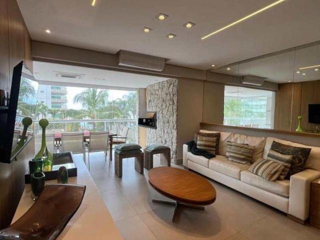 Apartamento na Riviera de São Lourenço com 4 dorms