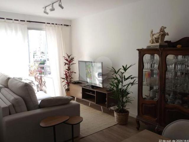 Apartamento na Rua Copacabana de 3 dormitórios 1 suíte, Varanda e 2 vagas