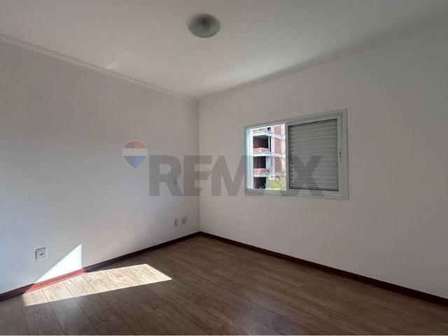 Apartamento na Rua Assis Figueiredo para locação