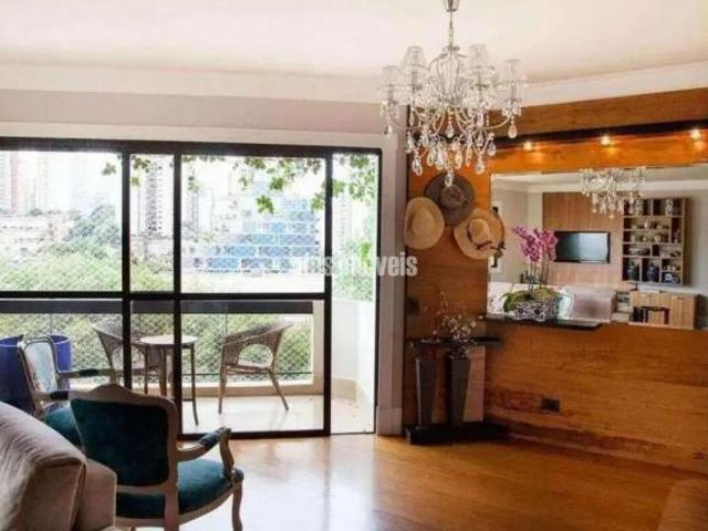 APARTAMENTO NA RUA JOÃO MOURA