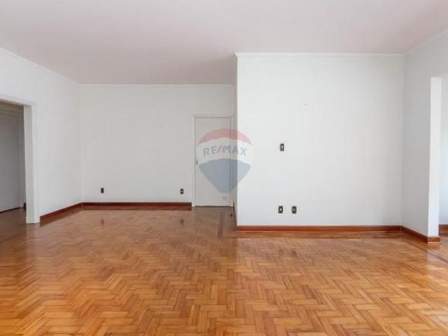 Apartamento na Santa Cecília