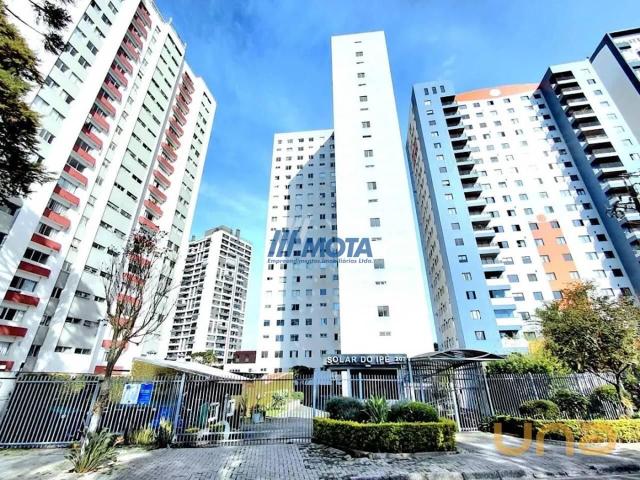 Apartamento na Sanito Rocha Cristo Rei Curitiba PR, aluguel por R$ 2.300