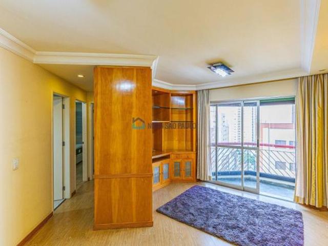 Apartamento na Saúde, à 400 metros do Metrô