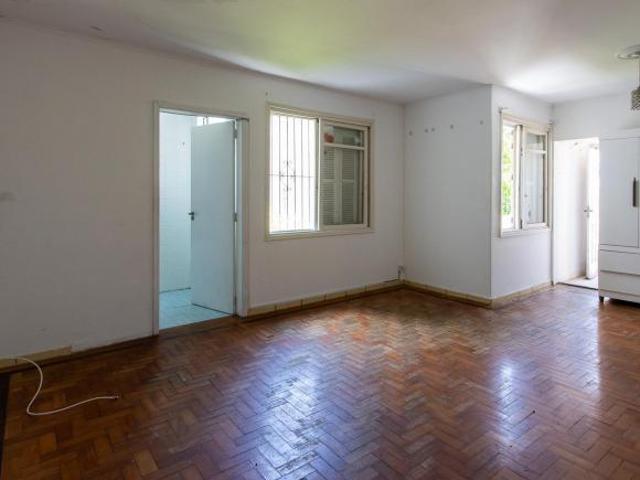 Apartamento na Silva Só