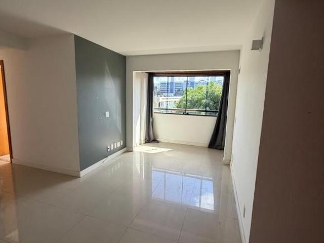 Apartamento na SQSW 104