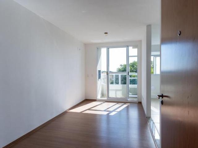 Apartamento no 5 andar de frente com 2 dormitórios