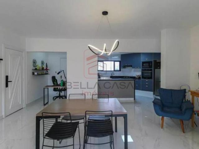 Apartamento no 10º andar com 3 dormitórios e 2 garagens