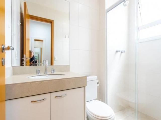 Apartamento no Tamboré com 2 quartos 1 suíte 2 vagas varanda goumet lazer completo