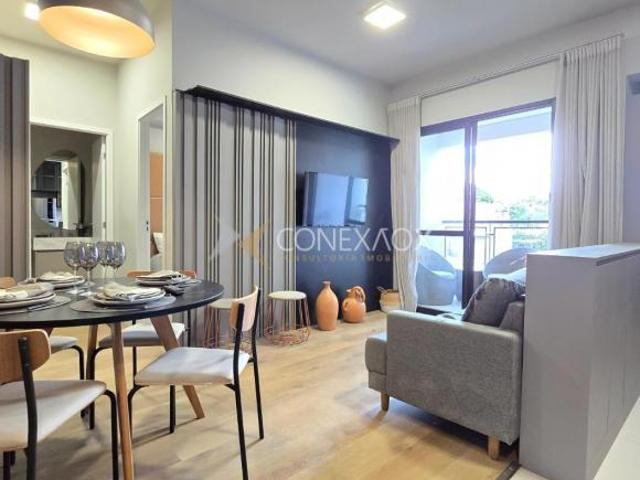Apartamento no Taquaral térreo com quintal