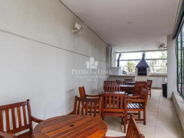 Apartamento no Tatuapé 124m² 3 quartos 1 suíte 4 vagas. Condomínio Serenitá