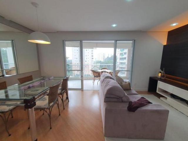 Apartamento no Tatuapé, Mobiliado, condomínio clube, 92.5m², 3 dormitórios, 2 vagas e varanda grill