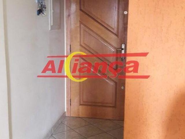 Apartamento no Tatuapé com 3 Dormitórios, Sacada, 63 m², Condomínio com Lazer Completo e 1 Vaga