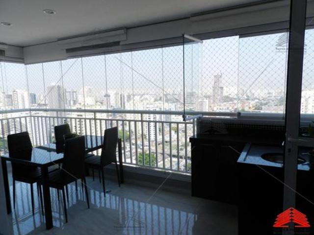 Apartamento no Tatuapé com Varanda Gourmet, 80m² e 2 dormitórios próximo ao Metrô Carrão e Tatuapé