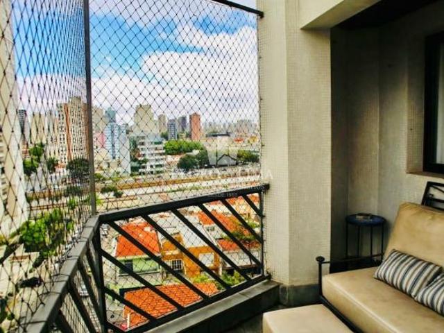 Apartamento no Tatuapé, 3 quartos sendo 3 suítes e 2 vagas. Condomínio Igapós