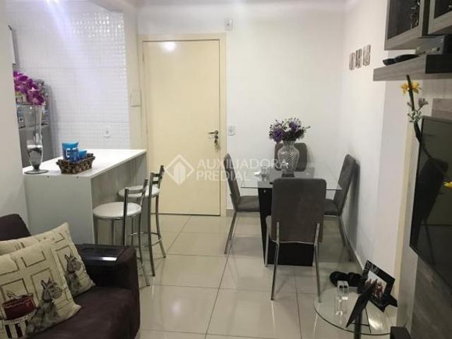 APARTAMENTO DE UM DORMITÓRIO REFORMADO NO BAIRRO PARTENON!