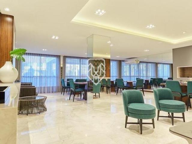 Apartamento no The Hill, 03 Suítes, 02 Vagas, Sacada Gourmet Churrasqueira a Carvão, Bigorrilho, Cur