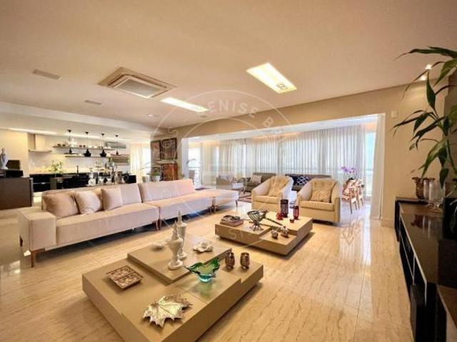 Apartamento no The Place, Setor Bueno, 378 m², 4 suítes, vista para o Parque Vaca Brava