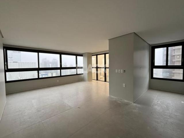 Apartamento no Titanium em Torres RS