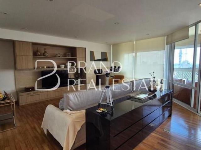 Apartamento no Trilogie Perdizes 165m andar alto ! 3 suítes 3 vagas !