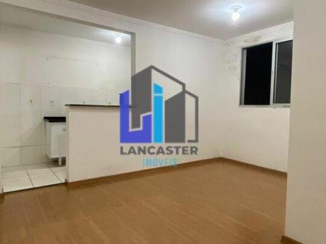 Apartamento no Último Andar na Vila Homero Thon | 2 Dormitórios, Vaga Livre e Localização Estratégic