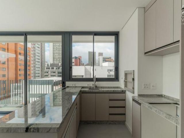 Apartamento no Vaz Batel, 02 Quartos, 01 Vaga, Acabamento Refinado, Batel, Curitiba