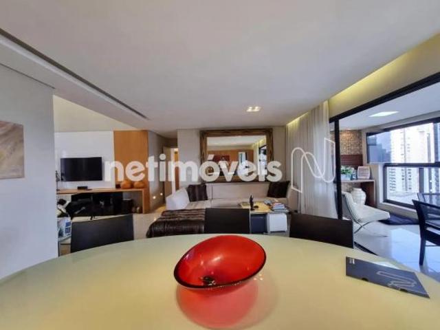 Apartamento no Vila da Serra com 4 quartos, 3 vagas e lazer