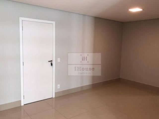 Apartamento no Vila da Serra