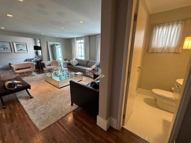 Apartamento no Vila Sofia com 3 quartos 2 Vagas