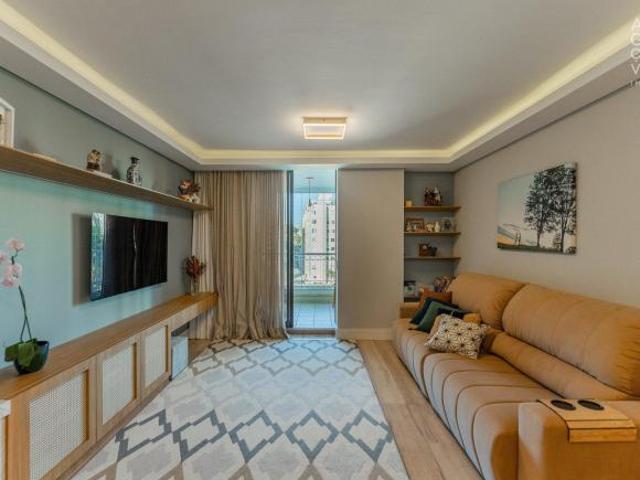 Apartamento no Ville Bretagne, 03 Quartos, 02 Vagas, Cristo Rei, Curitiba