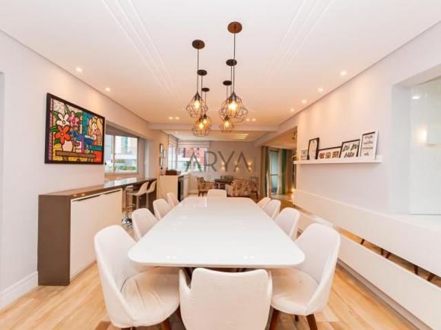 Apartamento no Água Verde ARYA 1