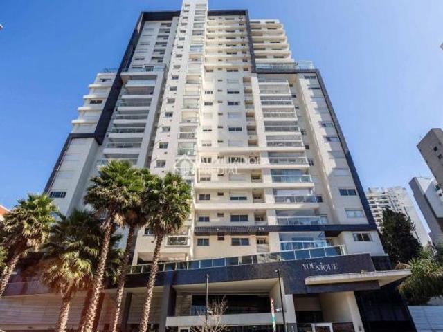 Apartamento no Água Verde com 119 m², com 3 quartos sendo 1 suíte