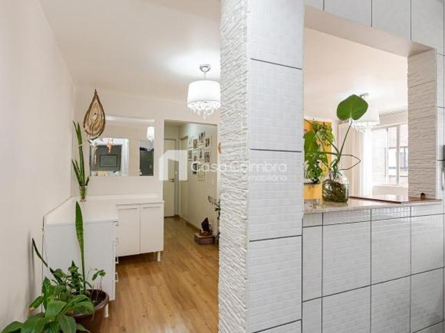 Apartamento no Água Verde com 2 quartos e garagem