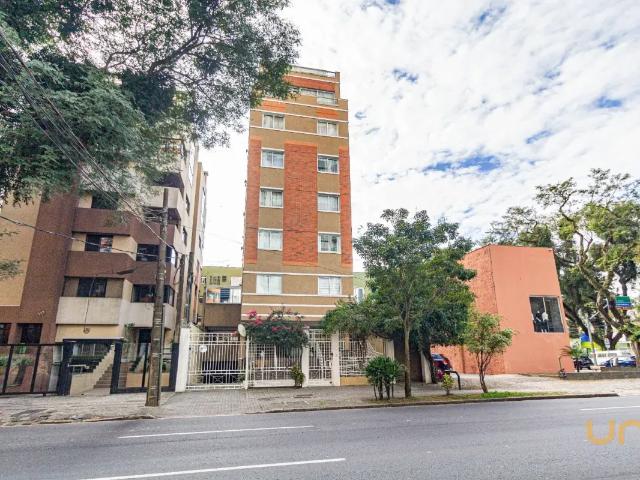 Apartamento no Água Verde de 100 m² com 2 quartos