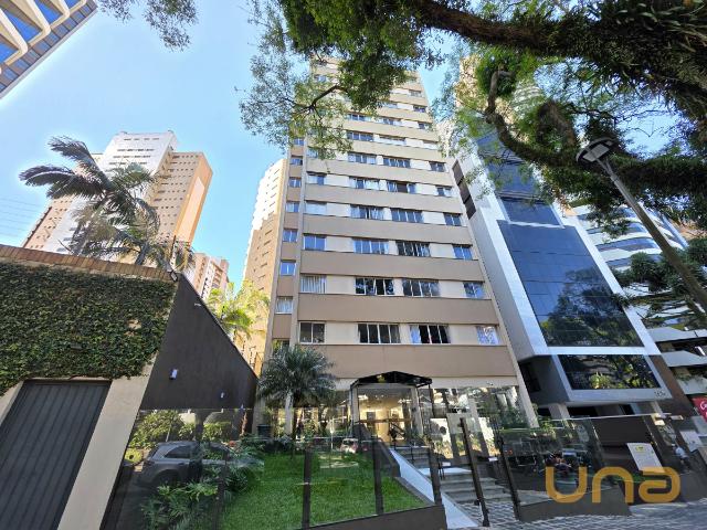Apartamento no Água Verde de 135 m² com 3 quartos