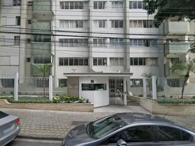Apartamento no Água Verde de 221.93 m² com 3 quartos