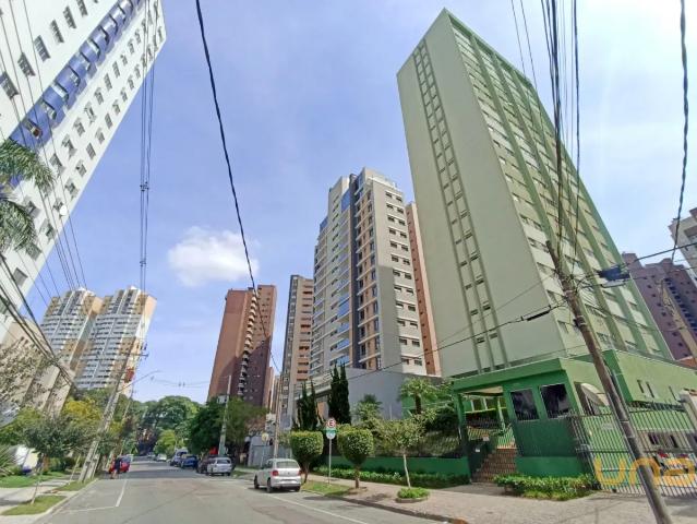 Apartamento no Água Verde de 76 m² com 2 quartos