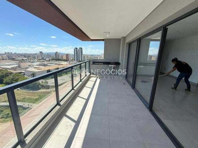 Apartamento no Alameda JK, andar alto e planta maior