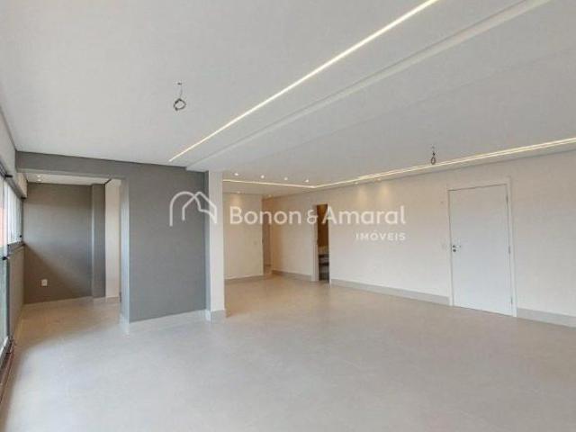 Apartamento no Alenza Cambuí com sala e cozinha ampliados