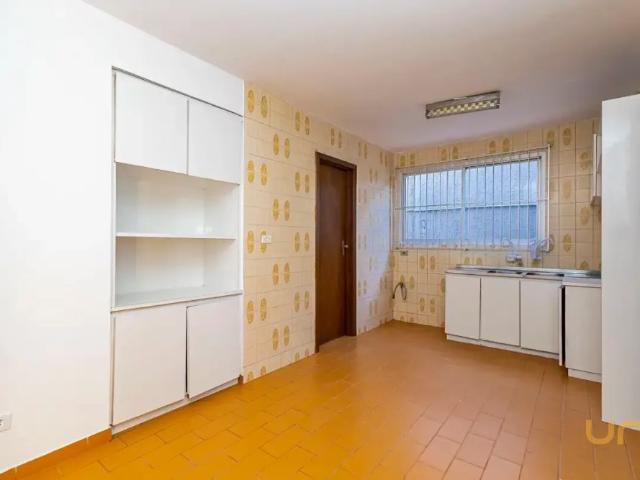Apartamento no Alto Da Glória de 166.5 m² com 3 quartos